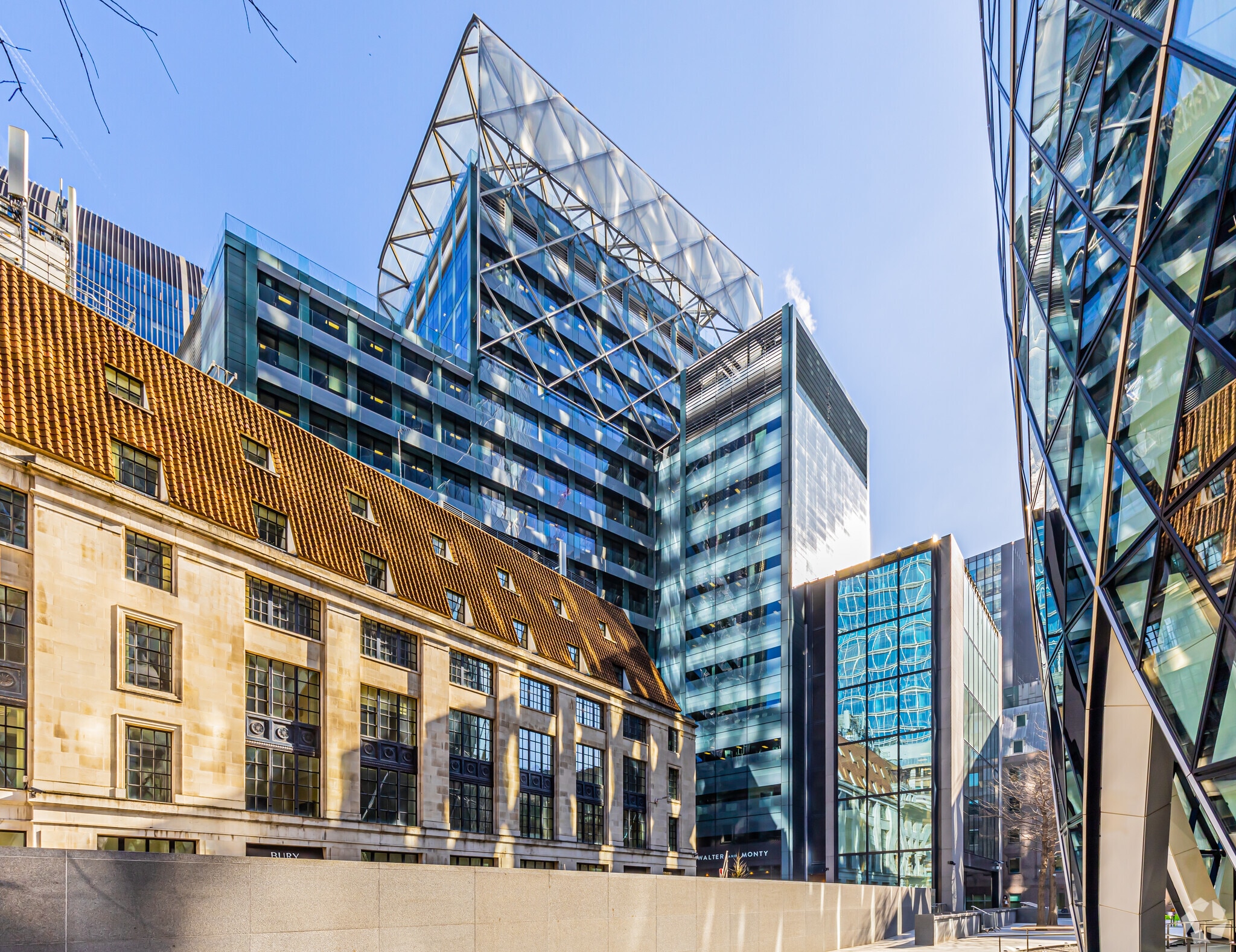 6 Bevis Marks, London, EC3A 7BA - Office to Rent - 20,580 sq ft - GBR