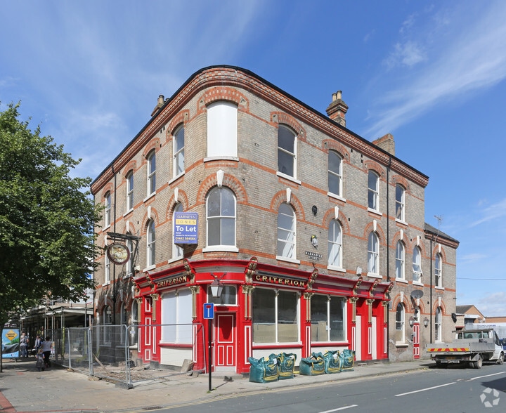 222 Hessle Rd, Hull, HU3 3DB - GBR