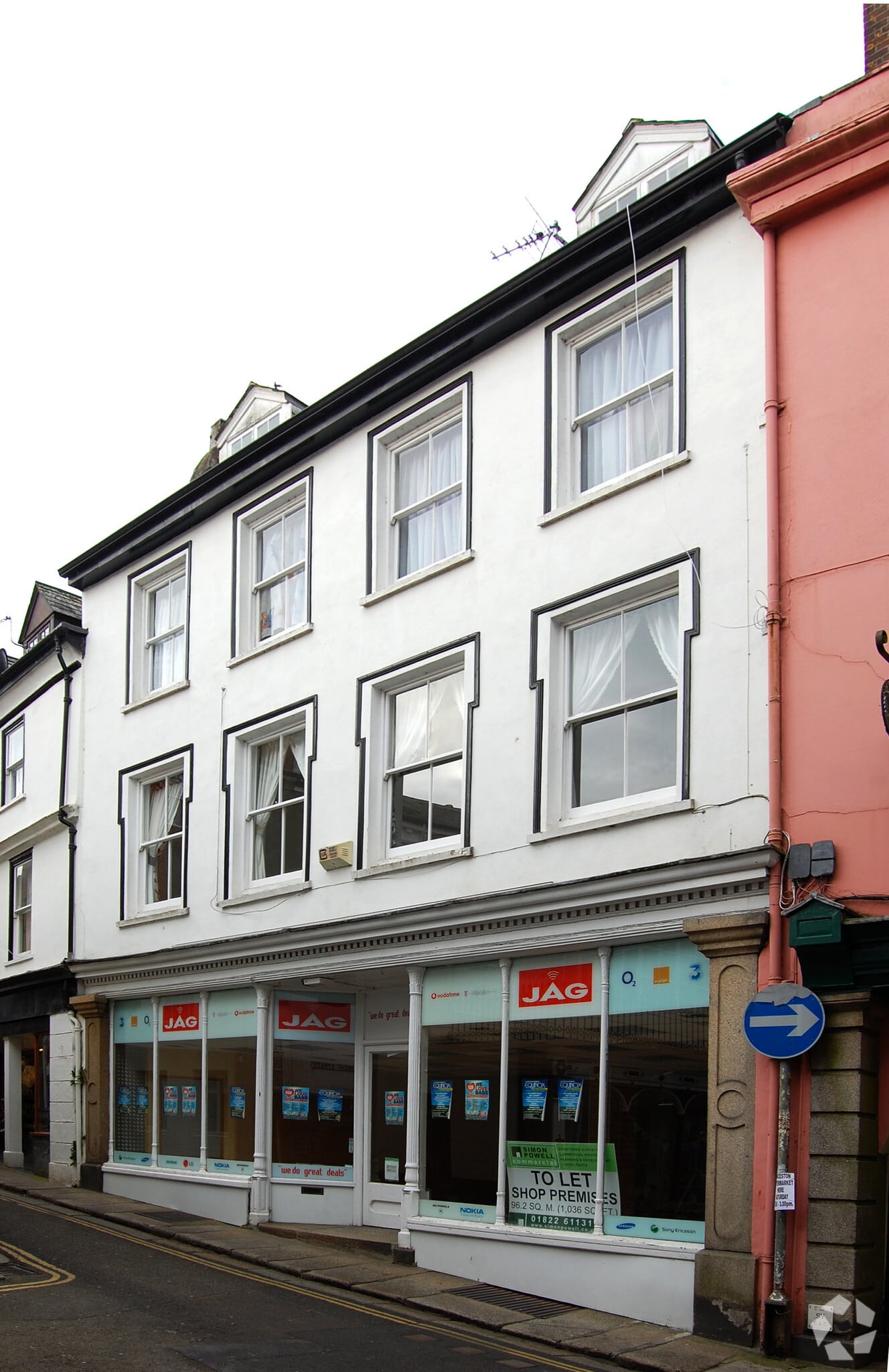 2 High St, Launceston PL15 8ER | LoopNet.co.uk