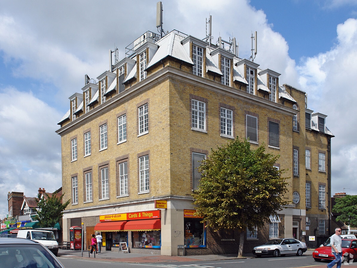 275 Lower Addiscombe Rd, Croydon CR0 6RD | LoopNet UK