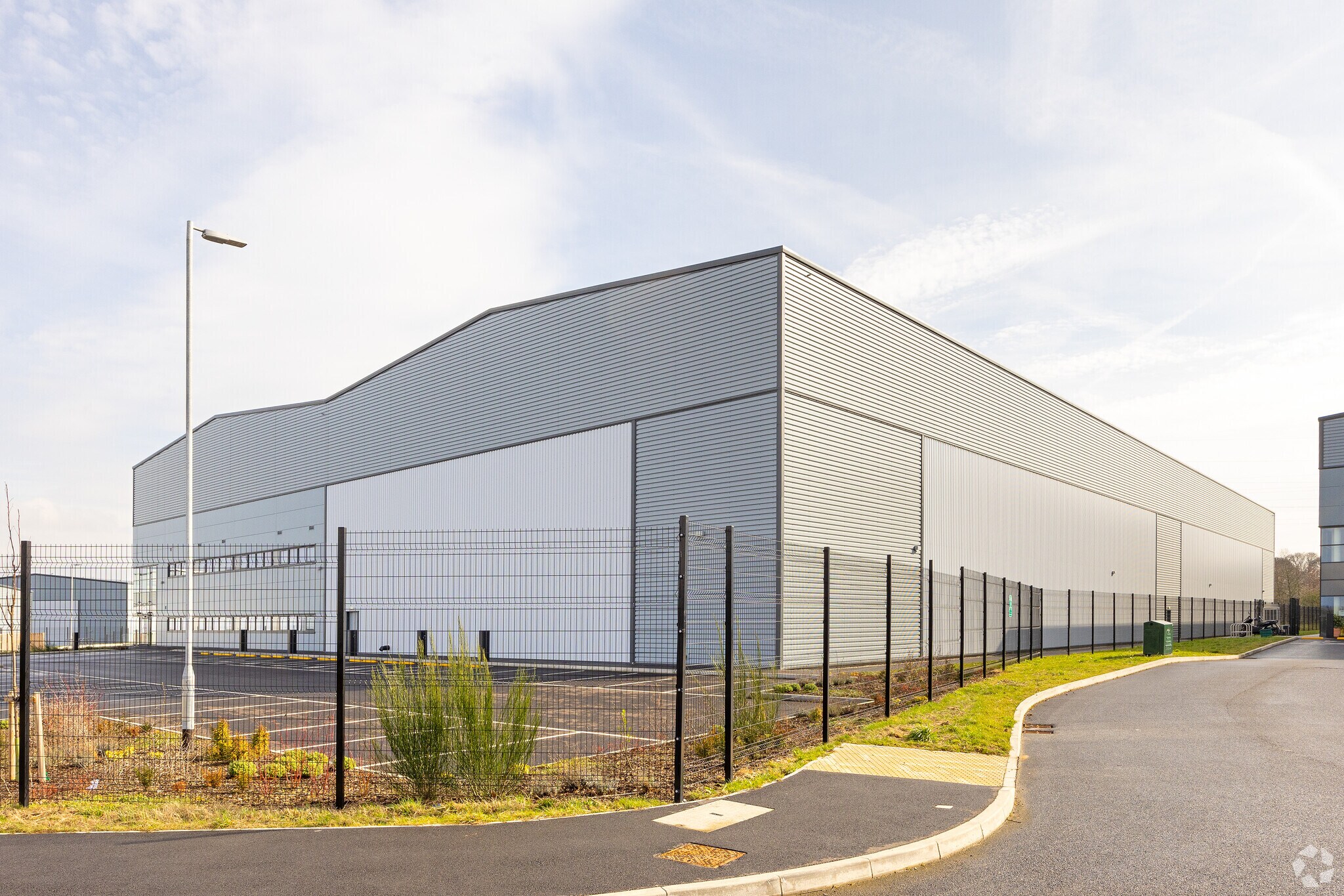 Leeds Valley Park, Leeds, LS10 1AB - Unit 5 - Industrial to Rent ...