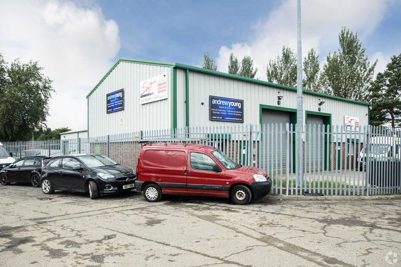 Pelaw Way, Gateshead, NE10 0UW - GBR