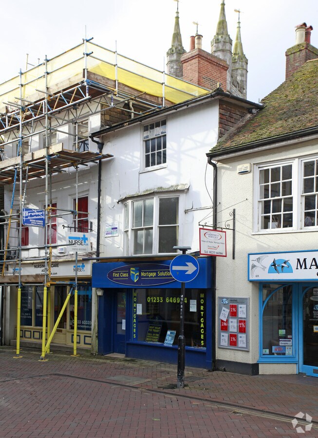 67 High St, Ashford, TN24 8SG - GBR