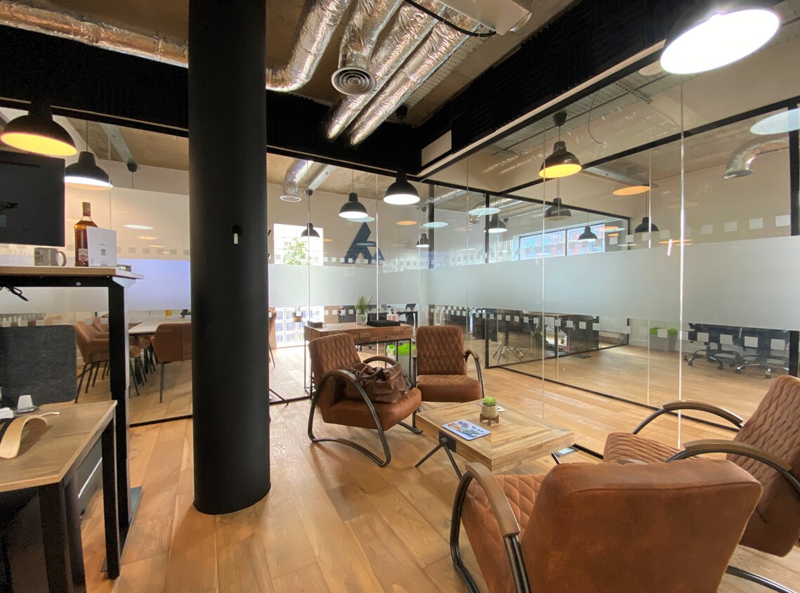 Coworking Space to Rent - Cubo Work, 38 Carver St, Sheffield, S1 4FS ...