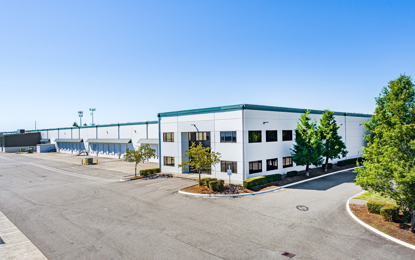 2205 70th Ave E, Fife, WA 98424 - USA