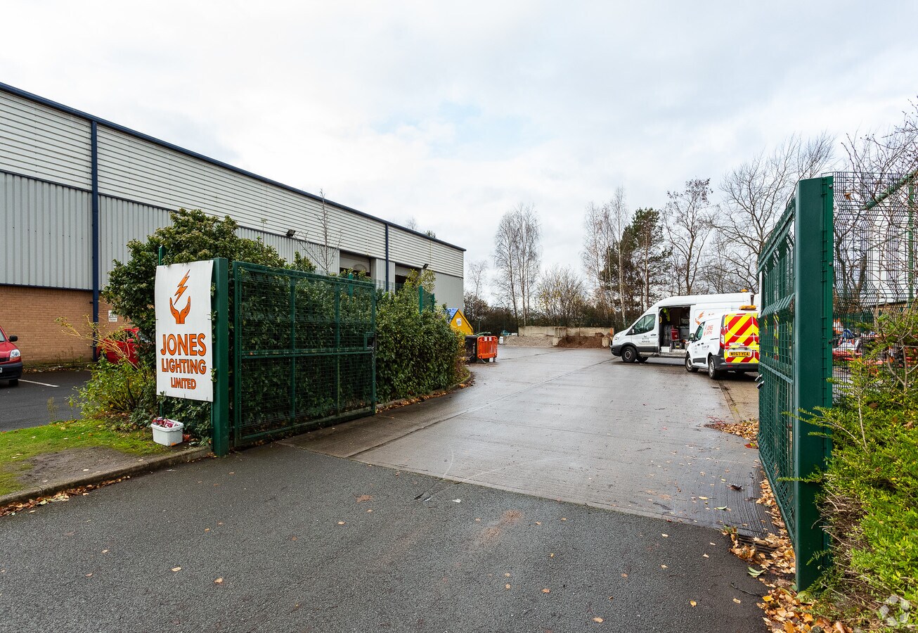 Wheldon Rd, Widnes WA8 8FZ | LoopNet UK