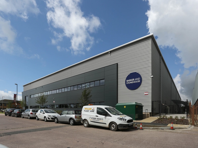 Orient Way, London E10 7FE - Unit 4, Golden Business Park | LoopNet UK