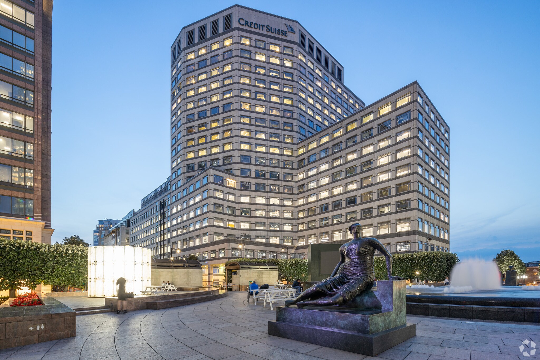 1 Cabot Sq, London, E14 4QJ - Office to Rent - 145,845 sq ft - GBR