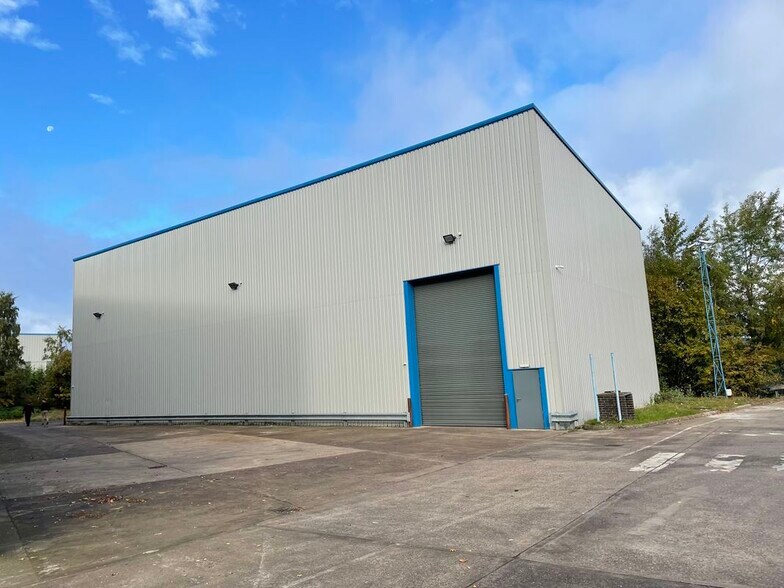 46 Great Bridge St, West Bromwich, B70 0BN | LoopNet