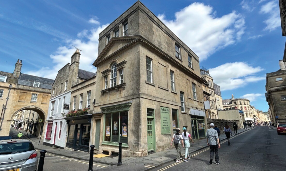 Retail Property for Sale in 18 Upper Borough Walls, Bath, BA1 1RJ ...