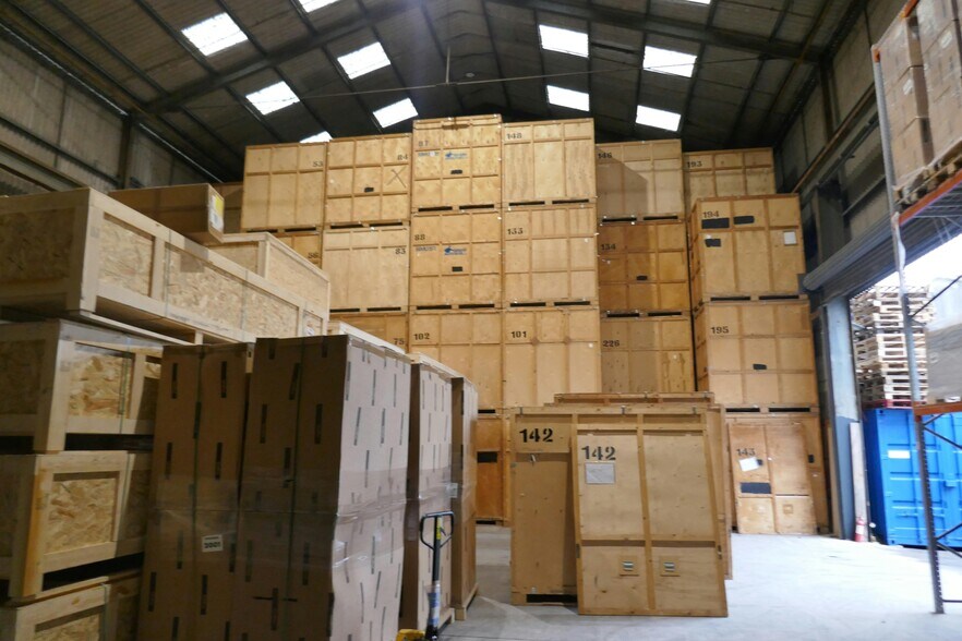 Unit G Roman House, Temple Bank, Harlow, CM20 2DY - Industrial to Rent ...