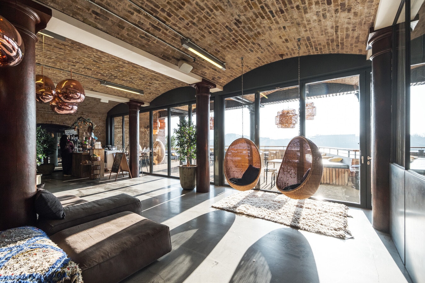 Metropolitan Wharf, 70 Wapping Wall, London, E1W 3SS | LoopNet
