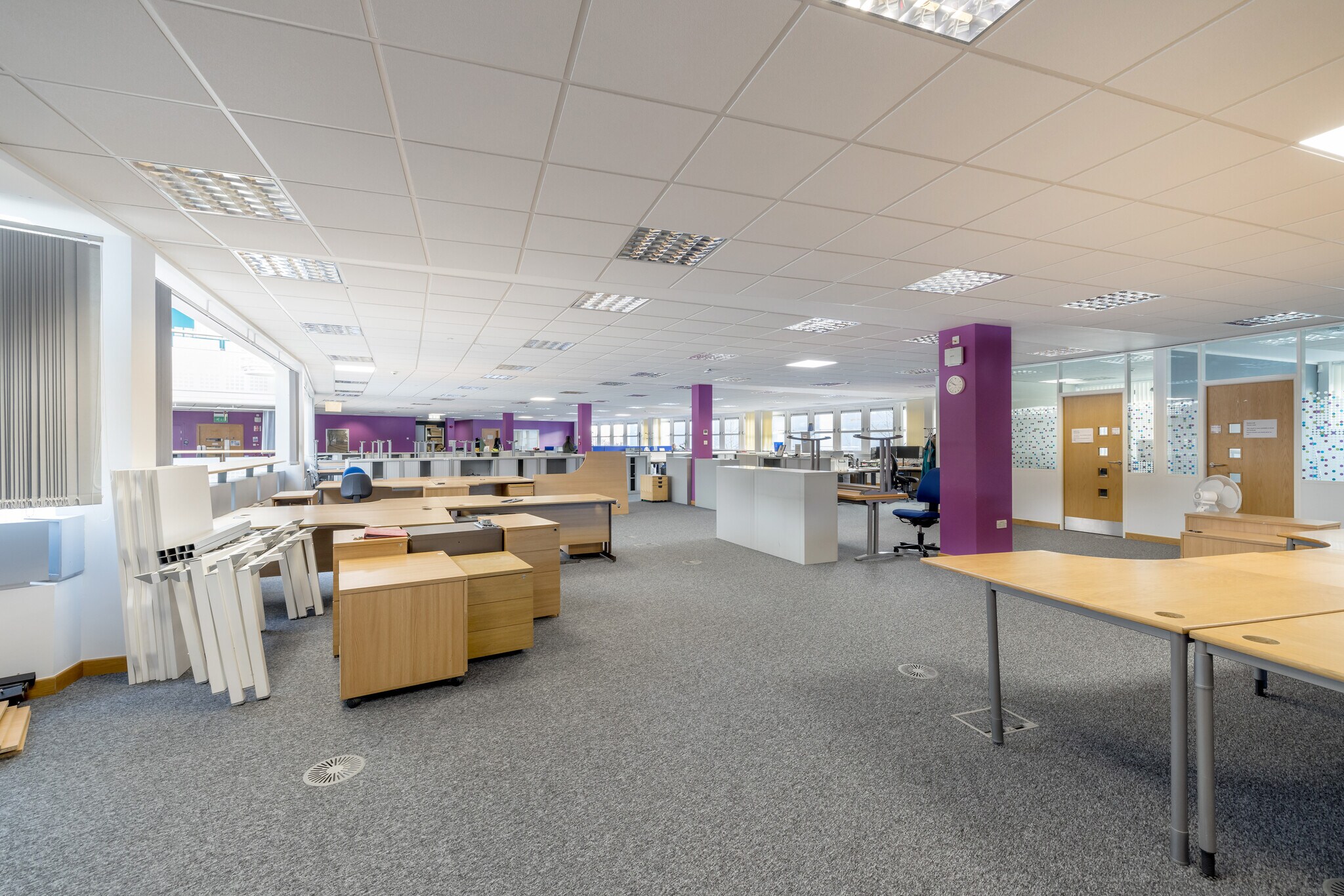 35 Kinnoull St, Perth, PH1 5GD - Pullar House - Office to Rent - 90,189 ...