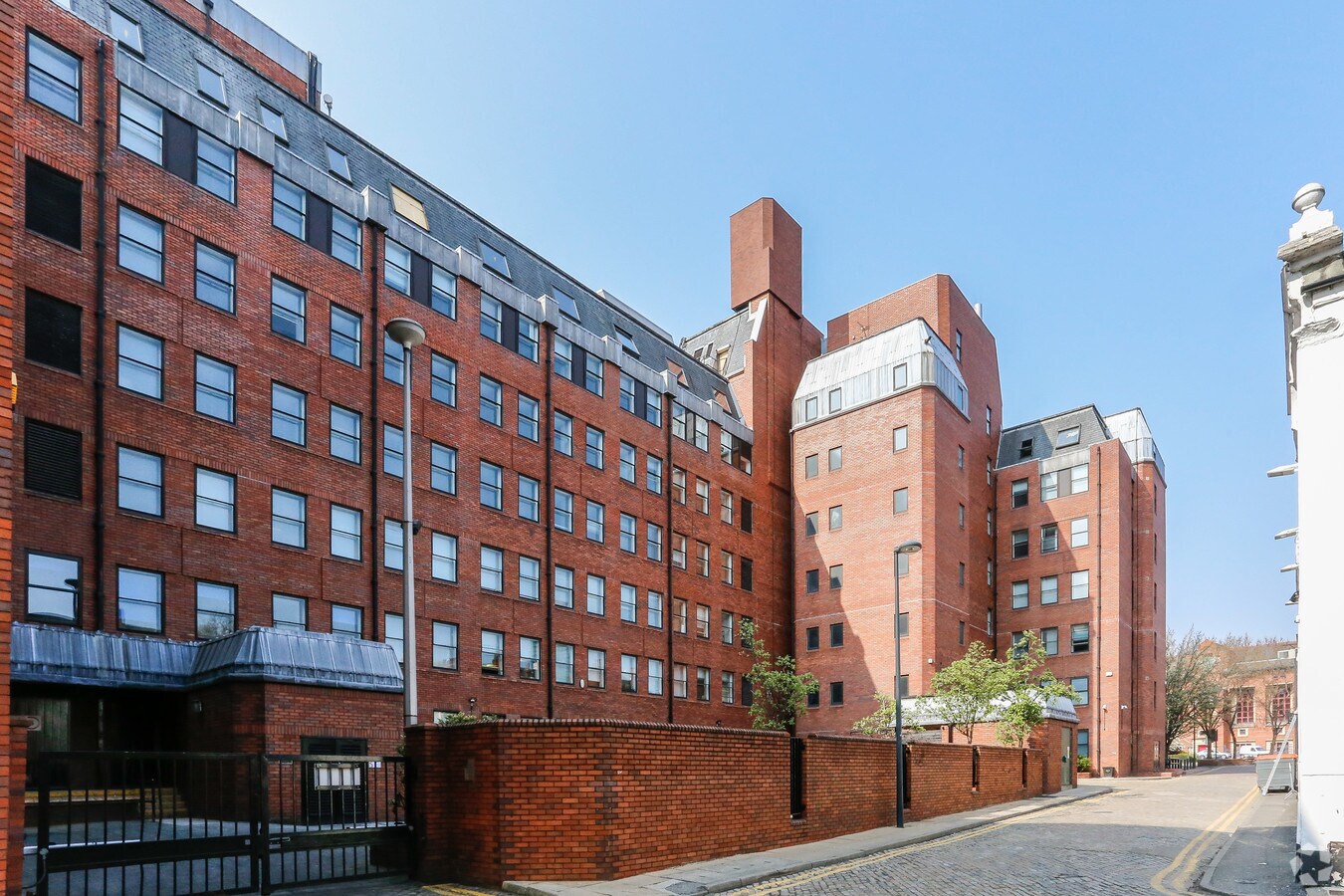 6 Grace St, Leeds LS1 2RP | LoopNet UK