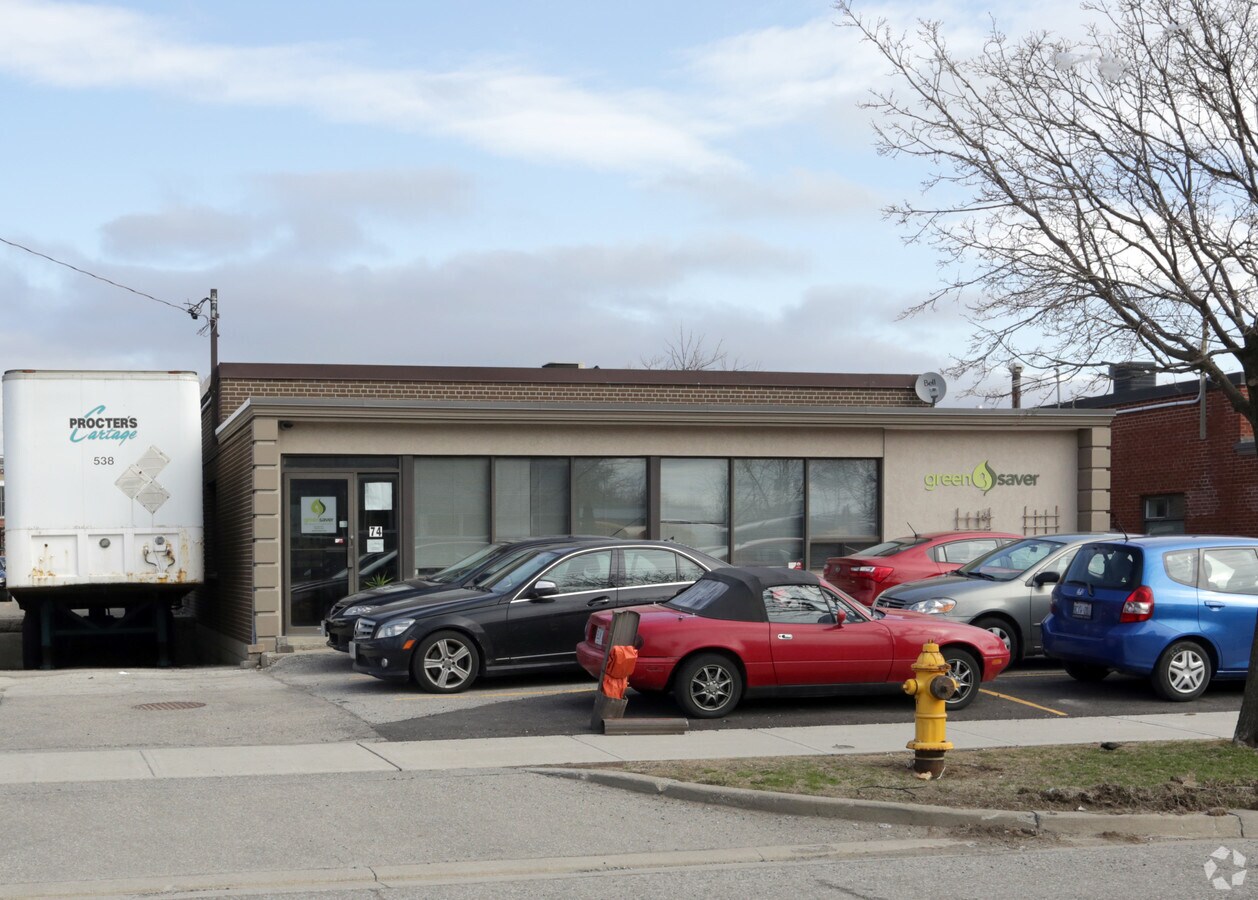 74 Six Point Rd, Toronto M8Z 2X2 | LoopNet UK