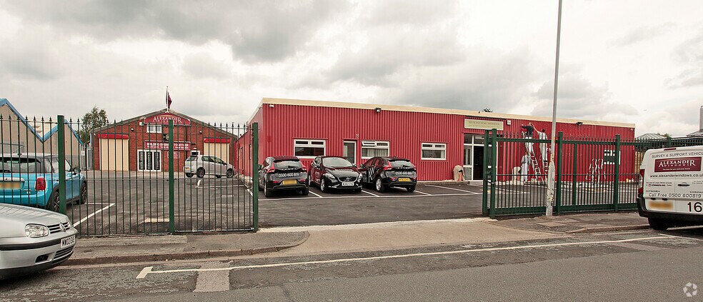 42 Newby Rd, Stockport, SK7 5DA - Industrial for Lease | LoopNet UK