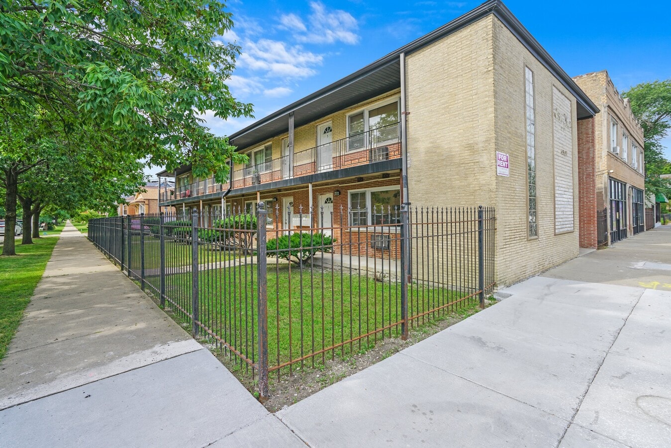 4301 W 63rd St, Chicago 60629 | LoopNet UK