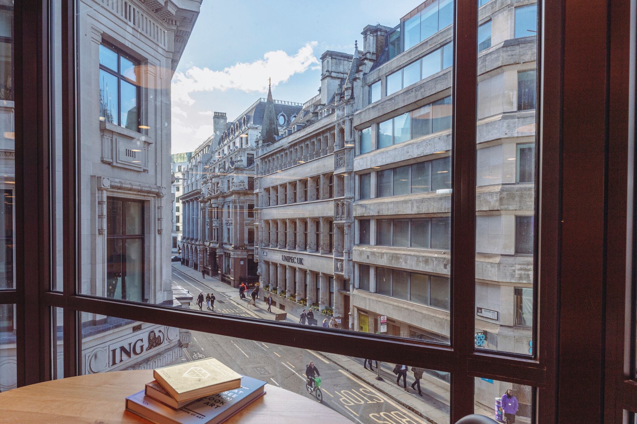 12 Moorgate, London, EC2R 6DA - Office to Rent - 24,901 sq ft - GBR