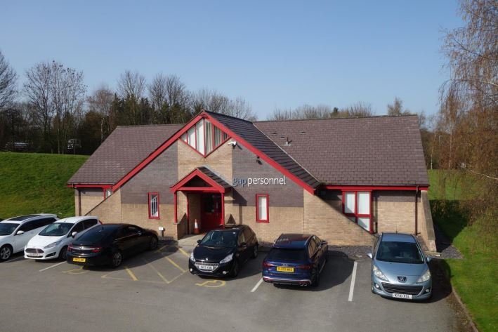 Chesney Ct, Wrexham, LL13 7YP | LoopNet UK