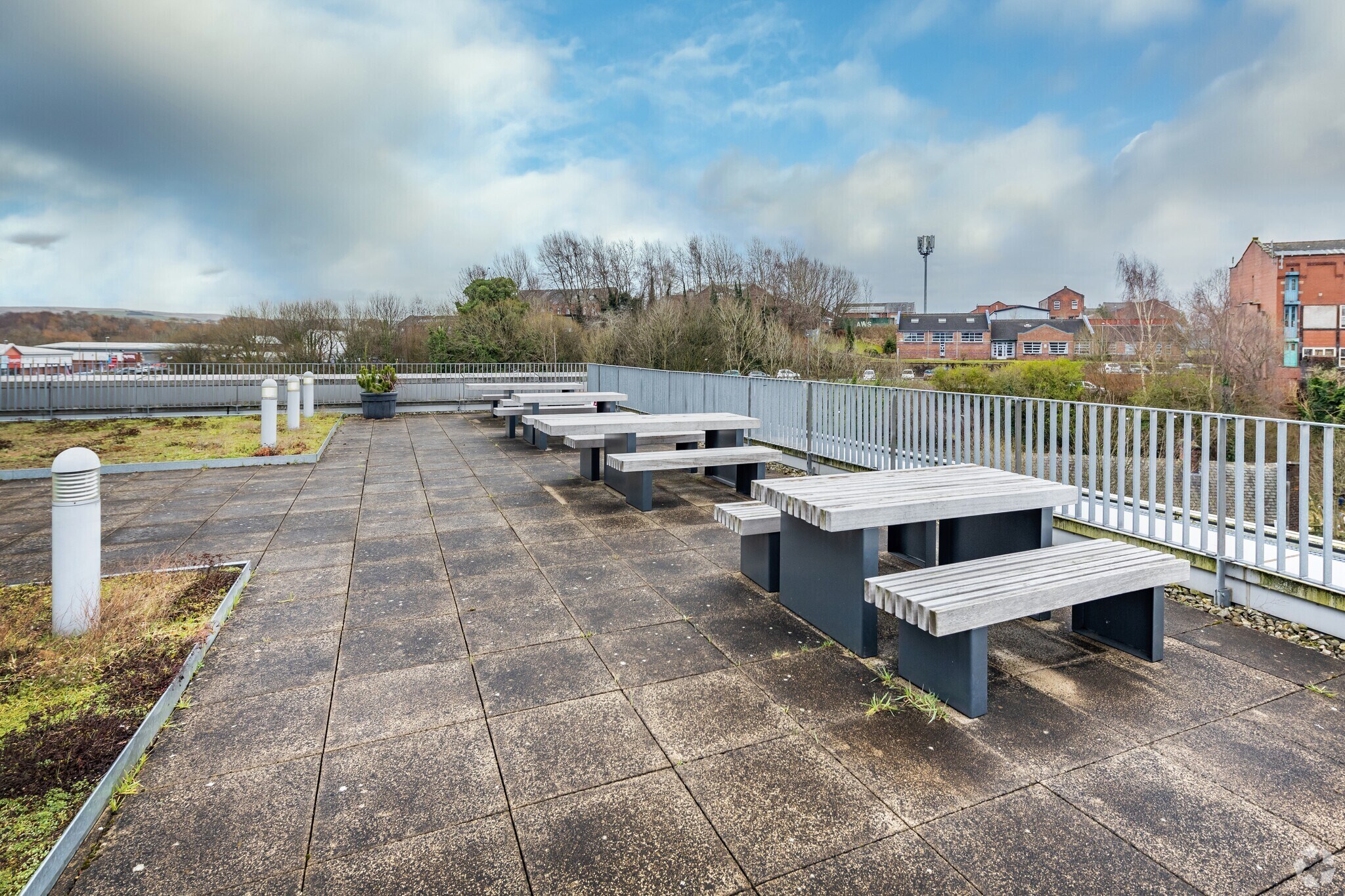 Smith St, Rochdale, OL16 1XU - Number One Riverside - Office to Rent ...