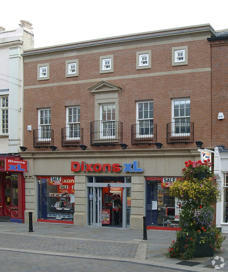 8 High St, Doncaster, DN1 1ED | LoopNet UK
