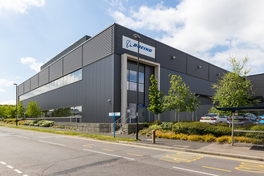 Orient Way, London E10 7FE - Unit 4, Golden Business Park | LoopNet UK