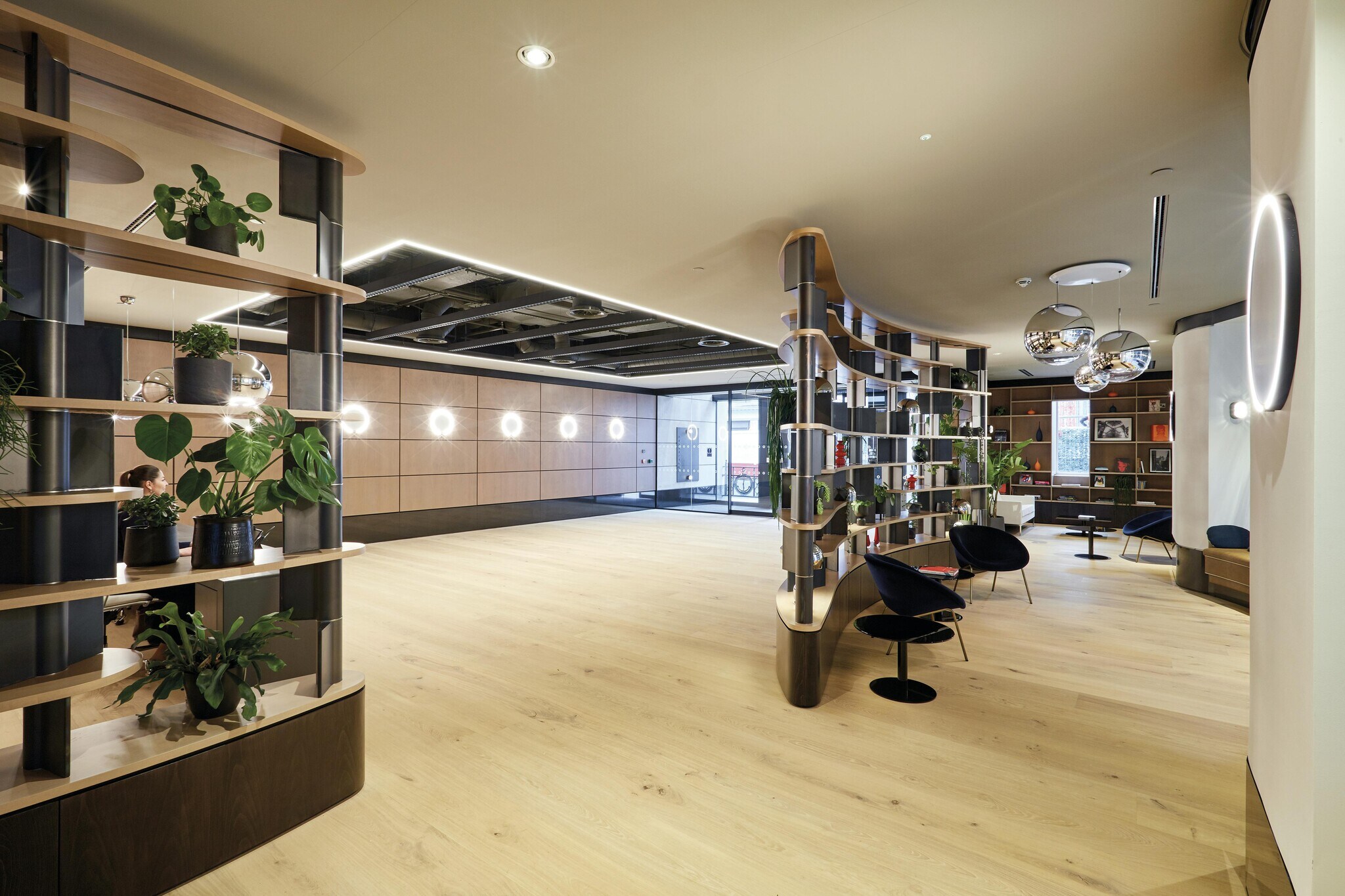 88 Leadenhall St, London, EC3A 3BP - Cunard House - Office to Rent ...