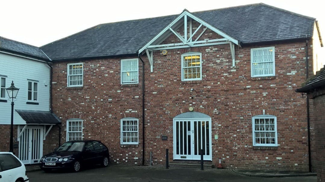 Office Property for Sale in Brewery Court, High St, Reading, RG7 5AJ ...