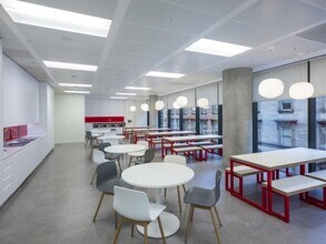 110 Queen St, Glasgow, G1 3BX - Office to Rent - 18,548 sq ft - GBR