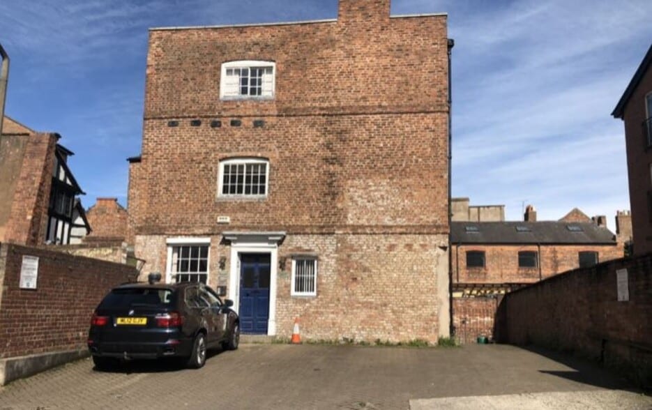 23 Watergate Row S, Chester, CH1 2LE - GBR