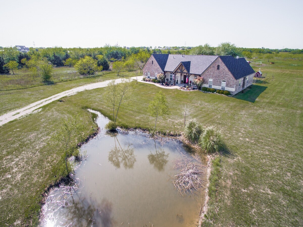 840 Smith Rd, Maypearl, TX 76064 - USA