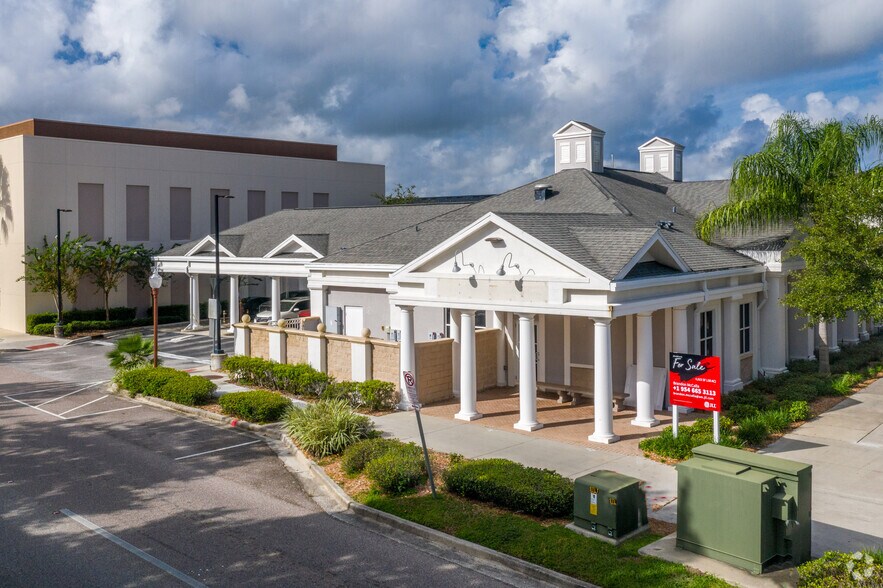 12990 Tanja King Blvd, Orlando, FL 32828 - USA