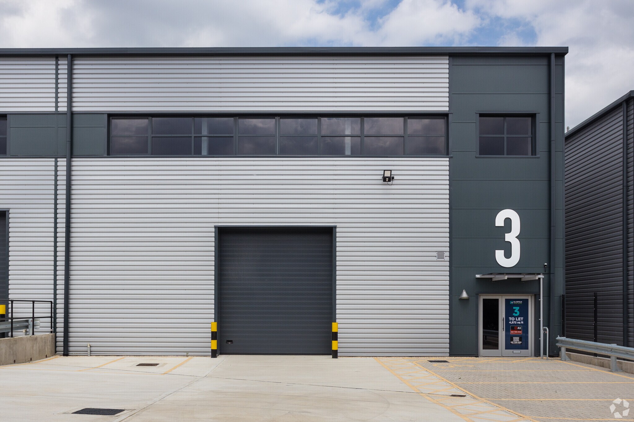 Industrial Space to Rent - Ellesfield Av, Bracknell, RG12 8YS - 9,132 ...