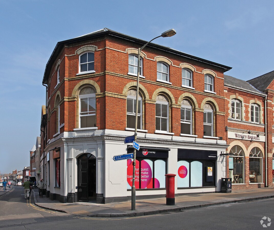 12 North St, Guildford, GU1 4AF - Retail for Lease | LoopNet UK
