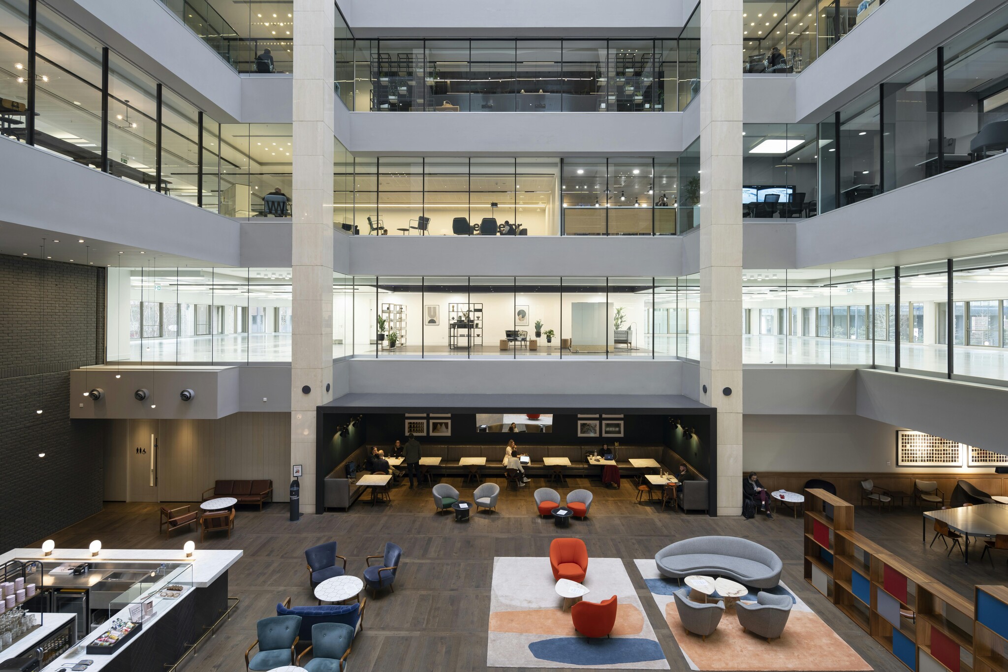 10 Whitechapel High St, London, E1 8DX - The White Chapel Building ...