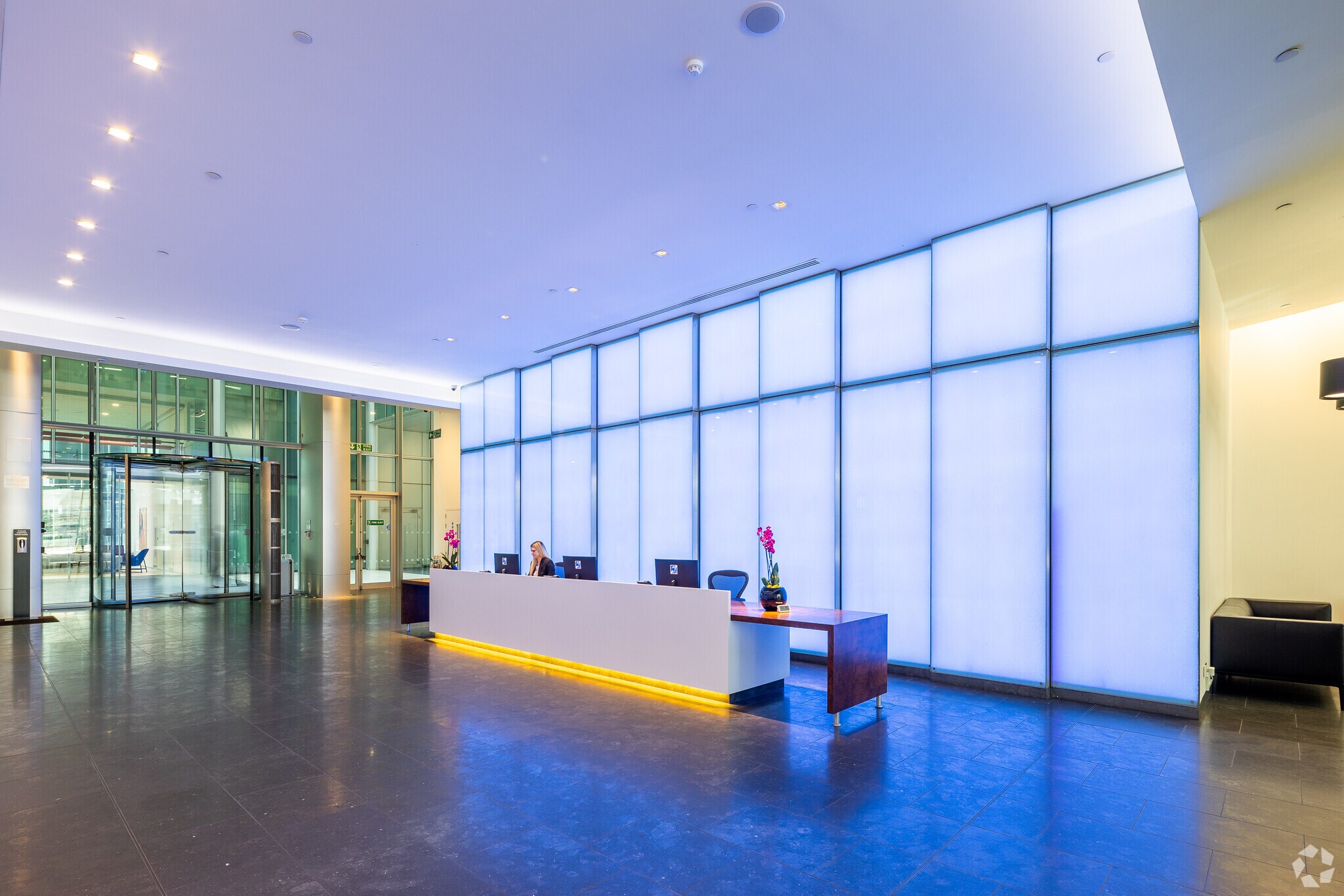 1 Ropemaker St, London, EC2Y 9AW - Podium at Citypoint - Office to Rent ...