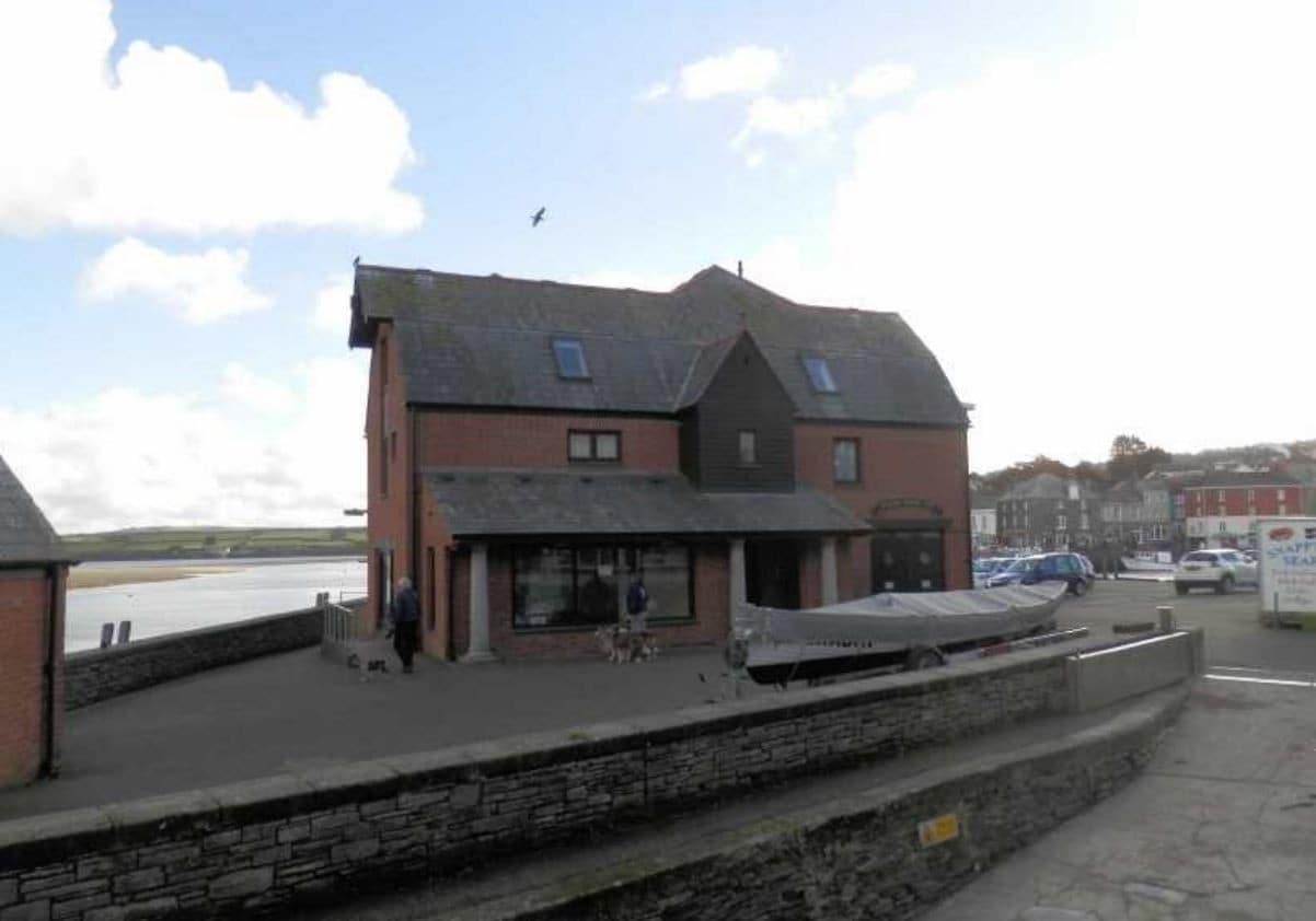 Red Brick Building, North Quay, Padstow, PL28 8AF | LoopNet