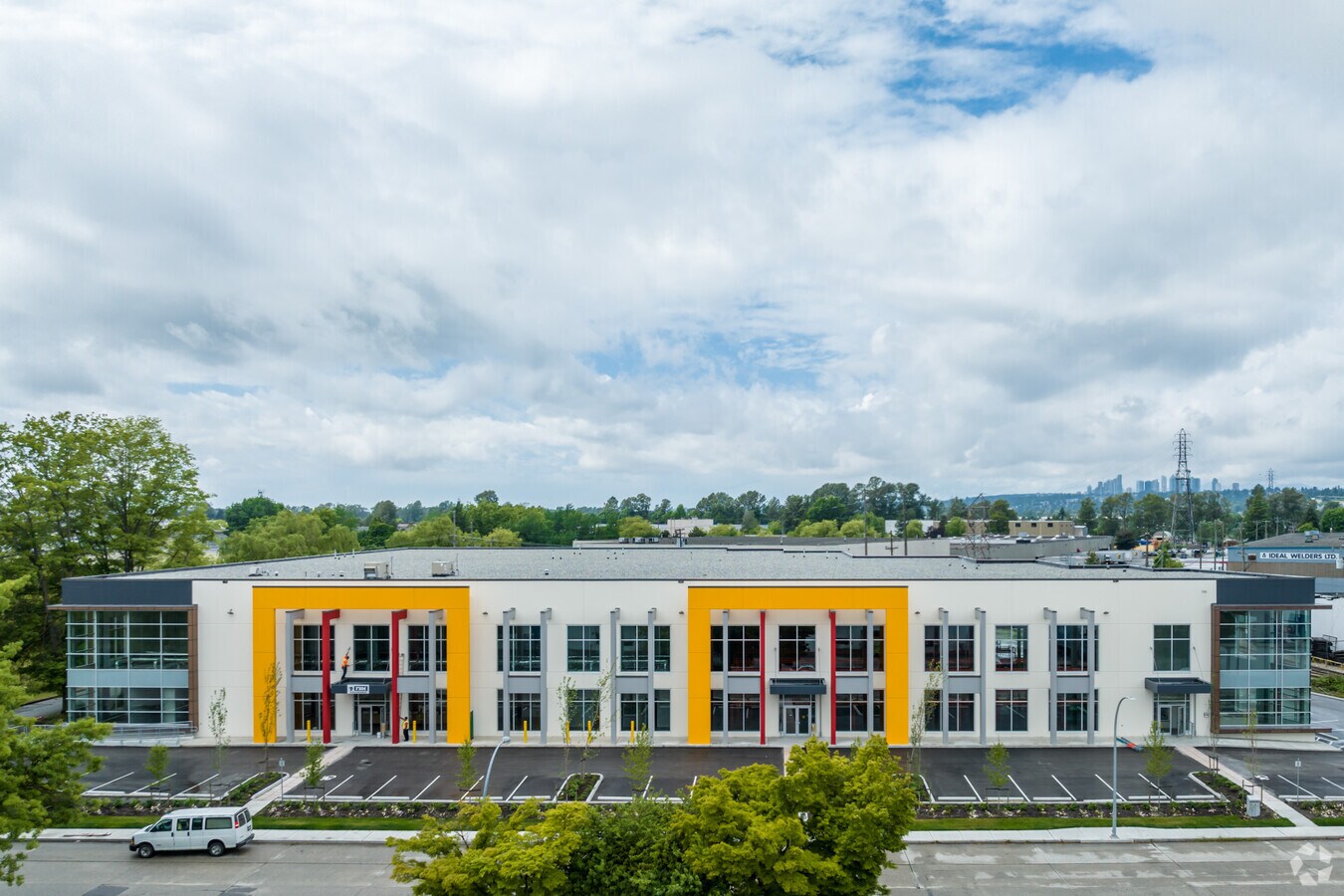 785 Derwent Way, Delta V3M 5P9 | LoopNet UK