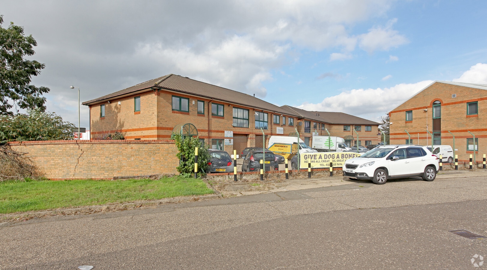 Stockingswater Ln, Enfield EN3 7JX | LoopNet UK