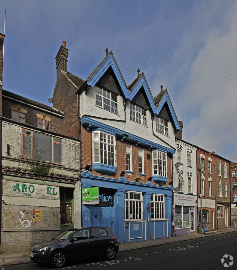 53 Cheapside, Luton, LU1 2HN - GBR