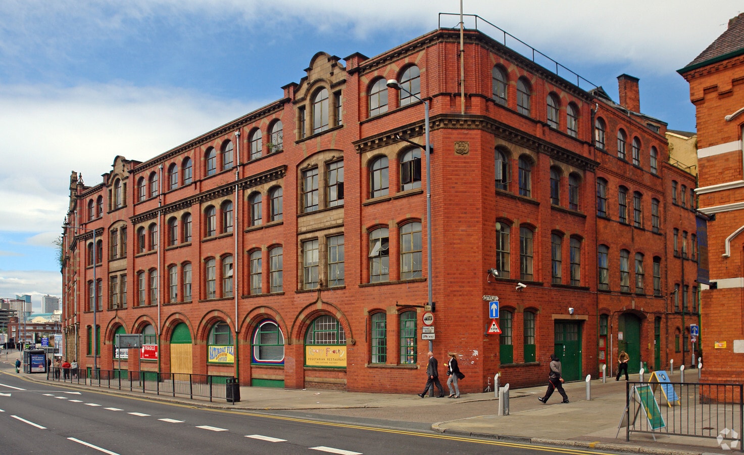 Gibb St, Birmingham B9 4AA - The Custard Factory | LoopNet UK