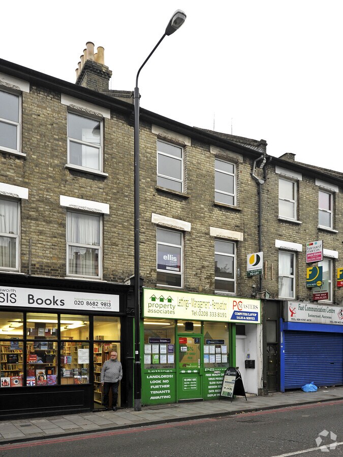 19 Trinity Rd, London SW17 7SD | LoopNet UK