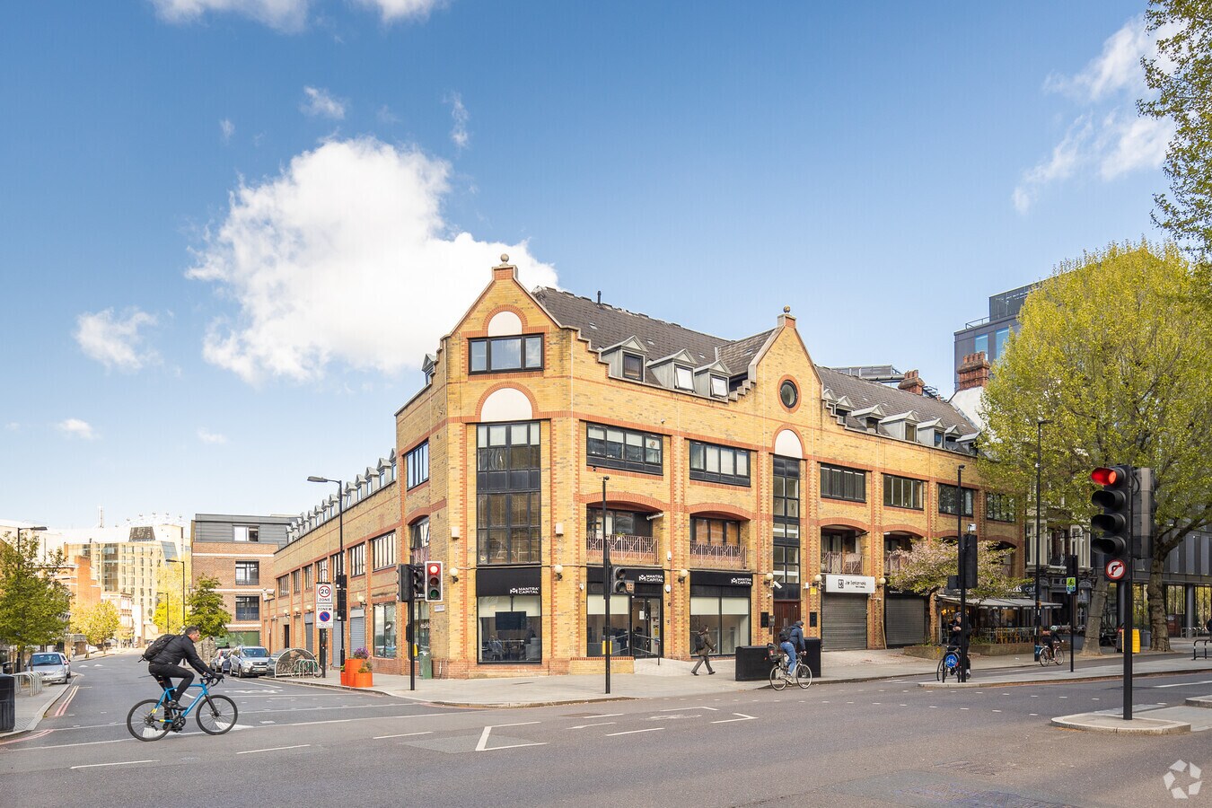 109-115 Blackfriars Rd, London, SE1 8HW - GBR