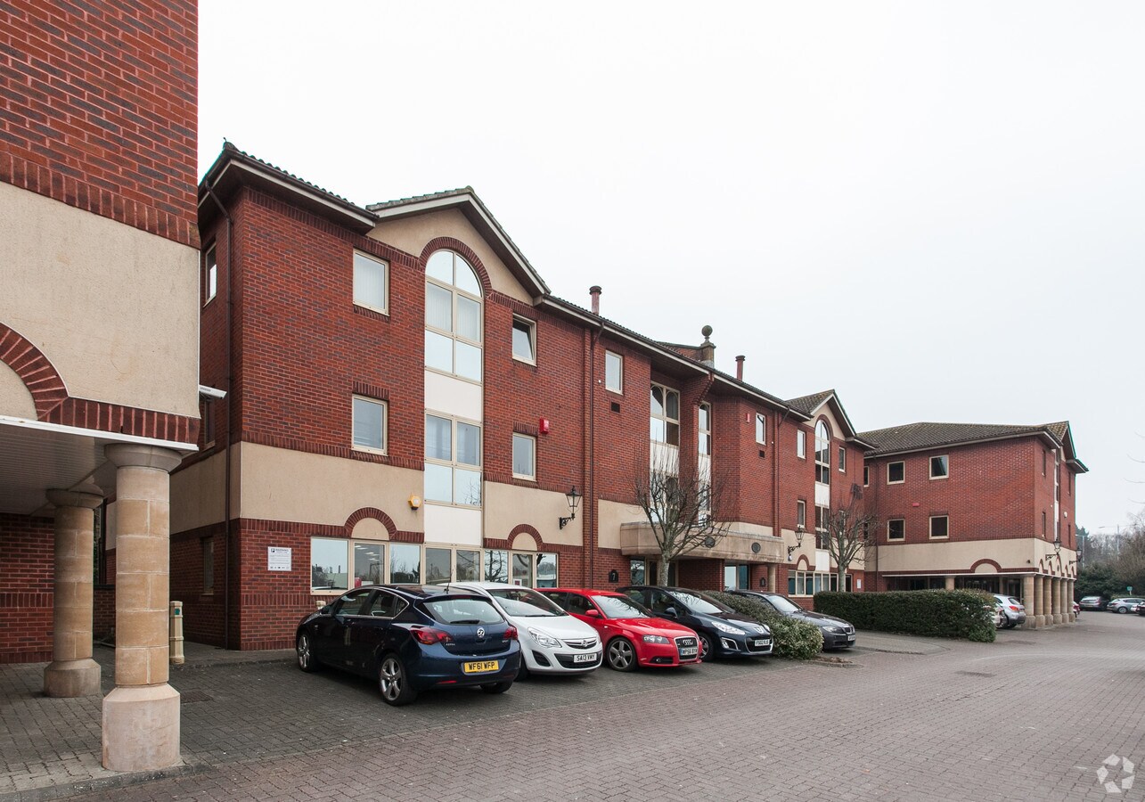 Harrier Way, Exeter EX2 7HU | LoopNet UK