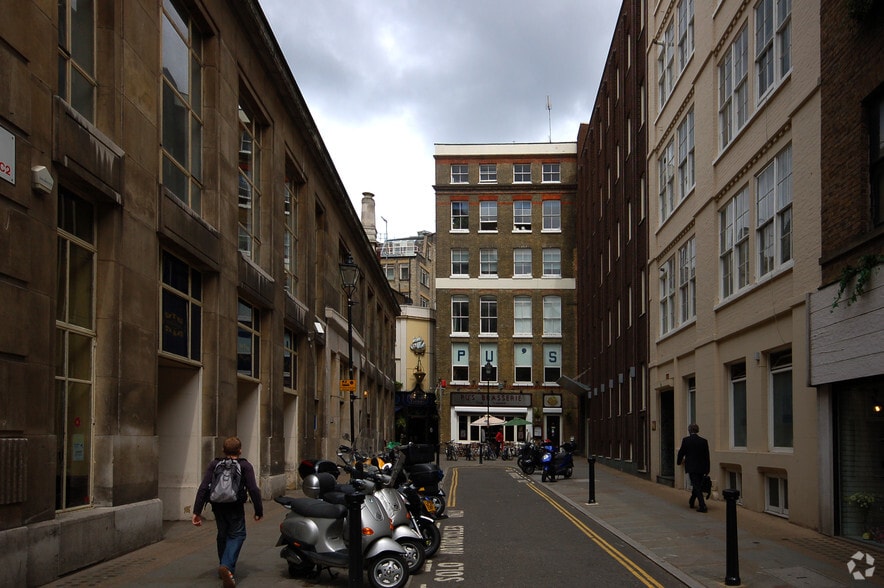 10 Gate St, London, WC2A 3HP - Retail for Lease | LoopNet UK