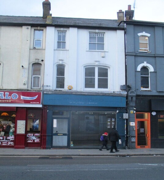 6 Southbury Rd, Enfield, EN1 1YT - Retail for Lease | LoopNet UK