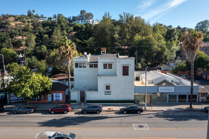 11112 Ventura Blvd, Studio City 91604 - Office for Sale | LoopNet.co.uk