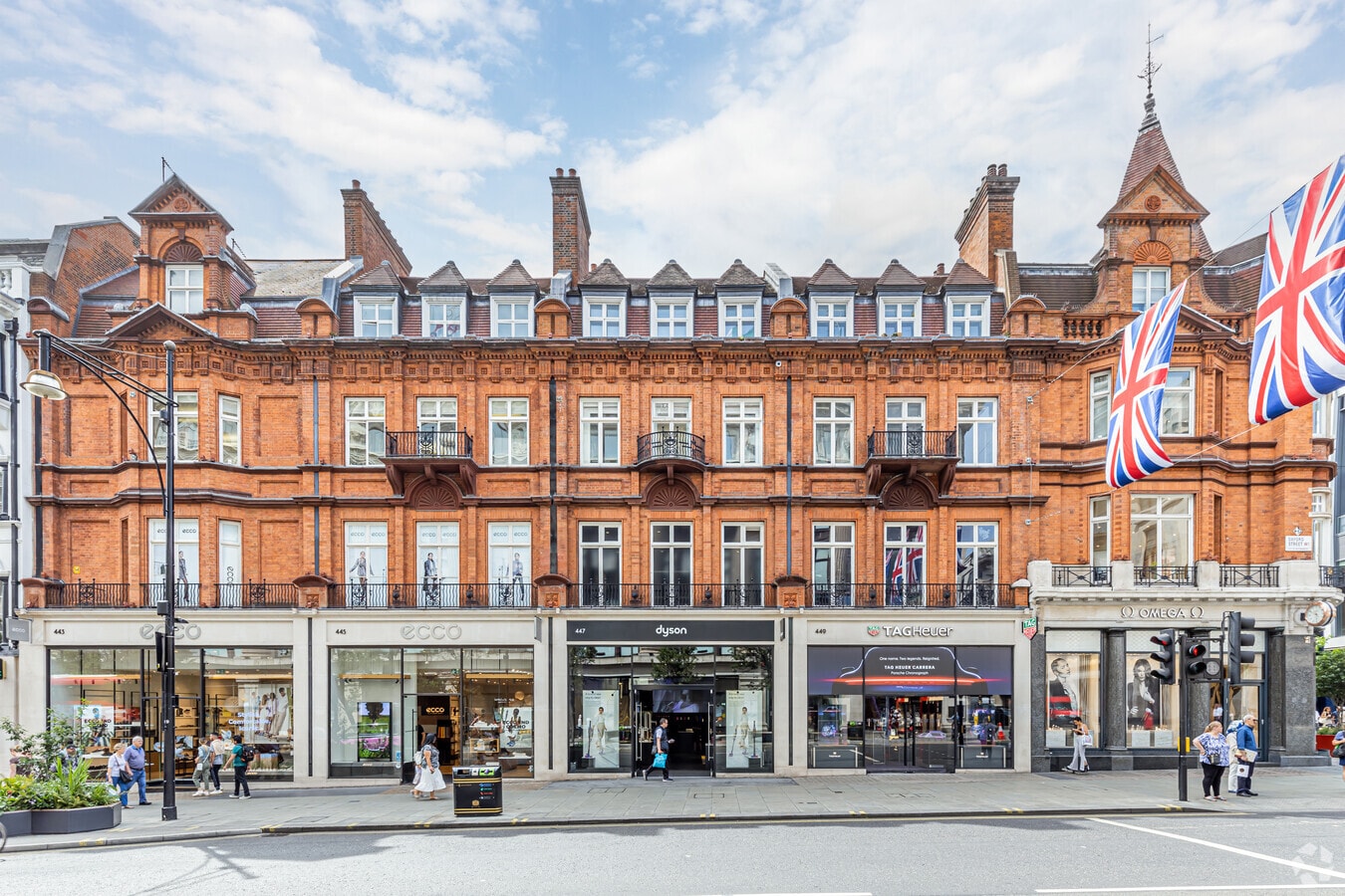 39 North Row, London, W1K 6DL - GBR