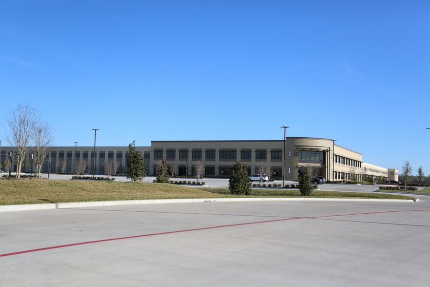 Retail Space to Rent - Springvale Retail Park, Sevenoaks Way, Orpington ...