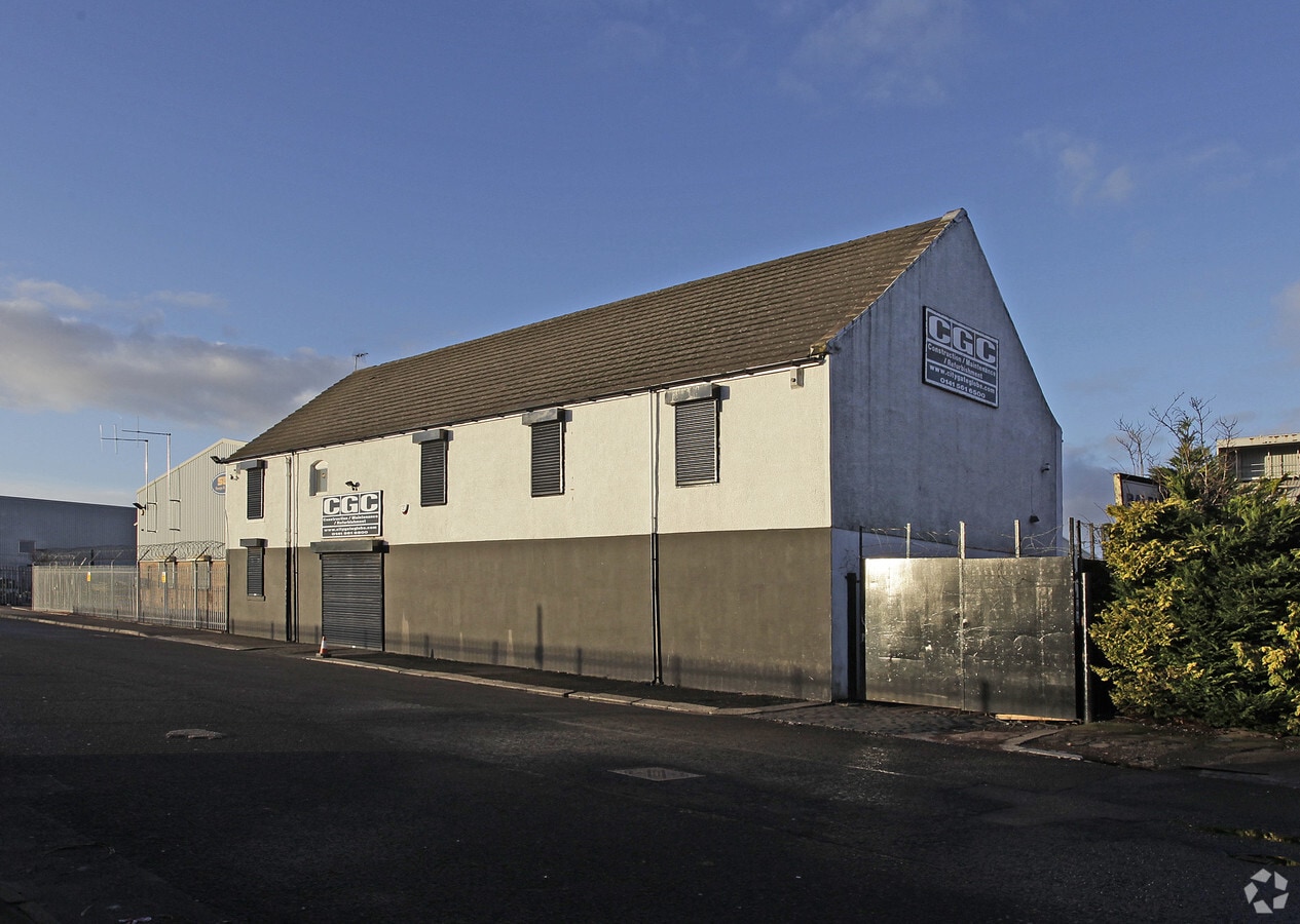 24 Macdowall St, Paisley, PA3 2NB - GBR